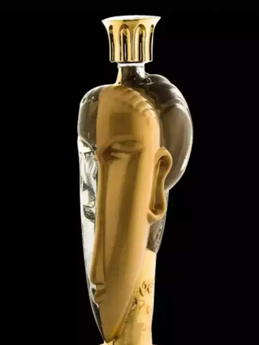 World Most Expensive Water Acqua Di Cristallo Tributo A Modigliani ...