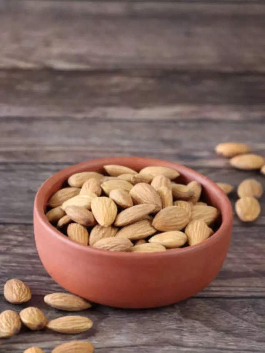 Side effects of eating raw almonds | Times Now Navbharat