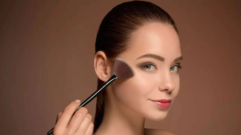 5 Best Face Highlighters For Indian Skin