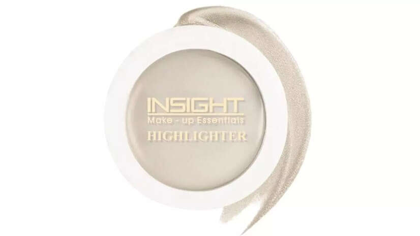 5 Best Face Highlighters For Indian Skin