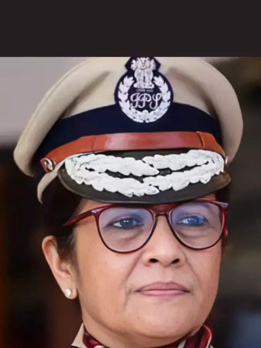 CISF First Female DG IPS Nina Singh Educational Qualification School ...
