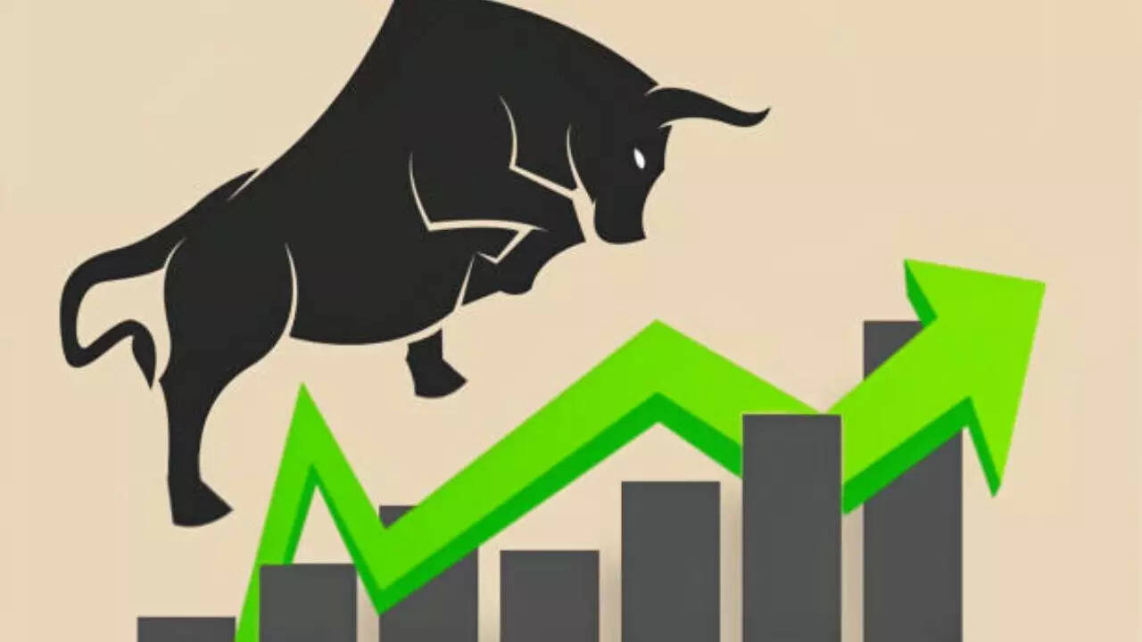 Apollo Sindoori Hotels Share: रॉकेट बना अयोध्या में कारोबार करने वाली ...