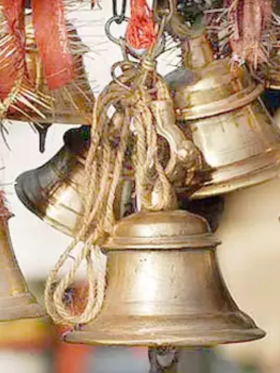 spiritual quiz why bells are rung in temples know interesting facts ...