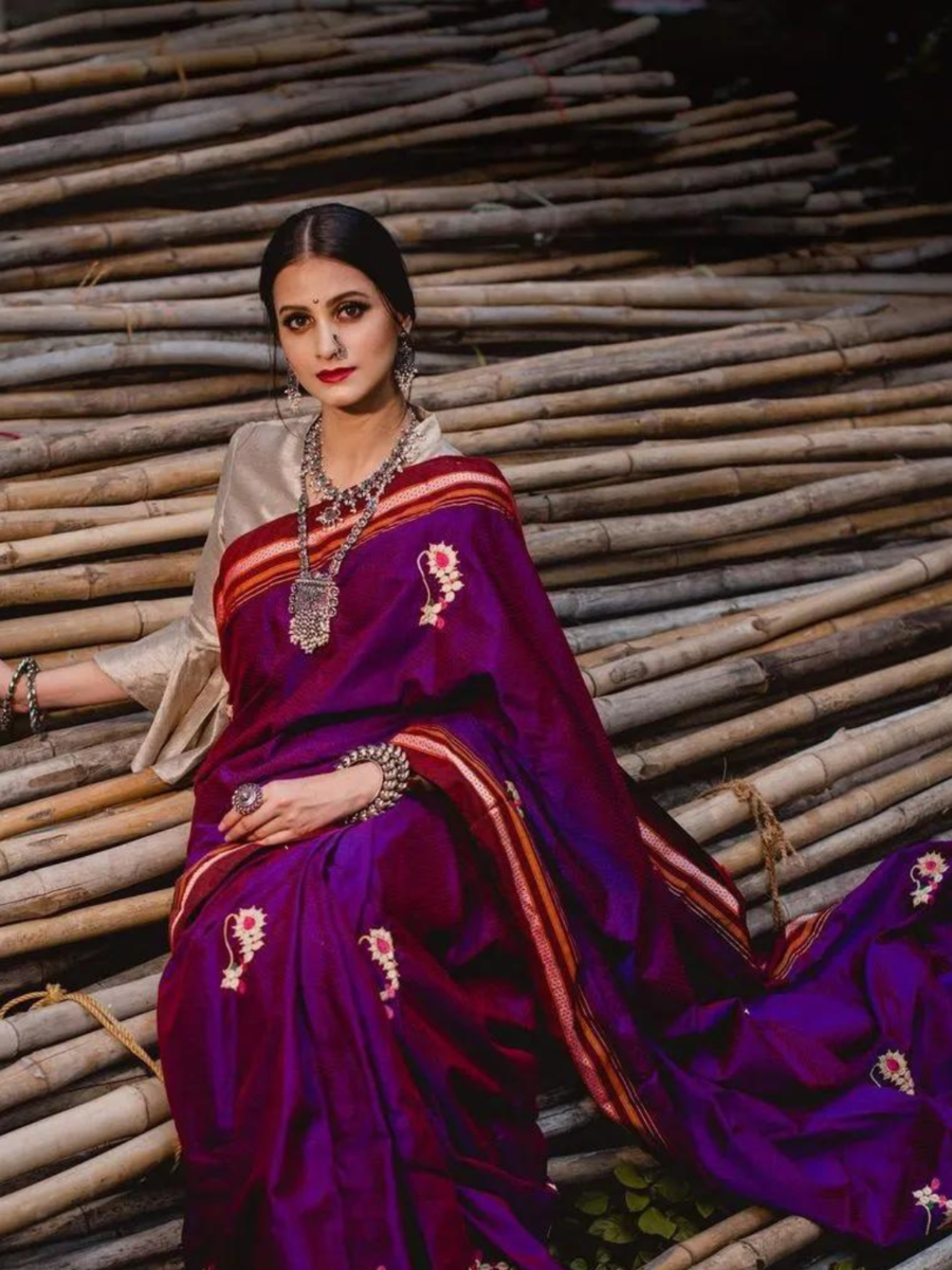 माघी गणेश जयंतीला करा खणाच्या साडीची स्टाइल | TimesNow Marathi