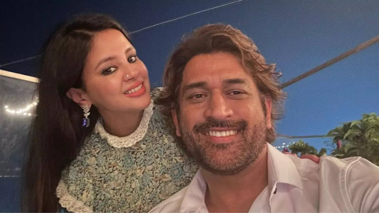 MS Dhoni New Look: IPL 2024 से पहले देखें माही का न्यू लुक, आप भी हो ...