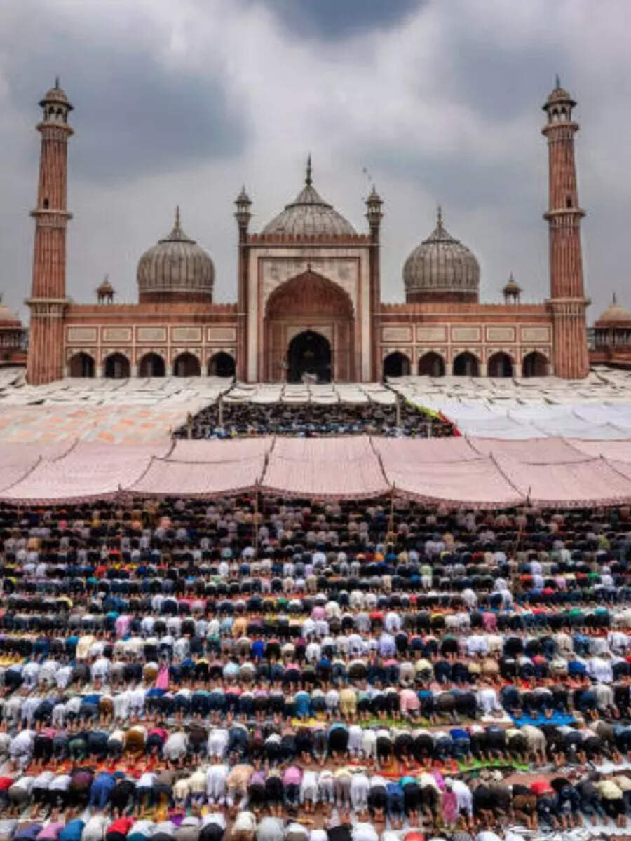 Know What is real name of Jama Masjid, jama masjid real name, jama ...