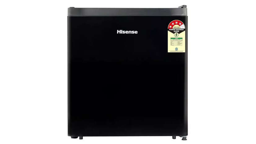 Mini Refrigerators in 2024 That Can Fit in Small Space