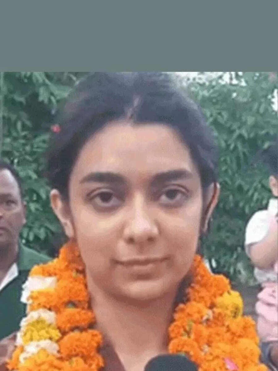 DU टॉपर रूपल राणा ने UPSC में पाई 26वीं रैंक, इस विषय की पढ़ाई कर बनीं ...