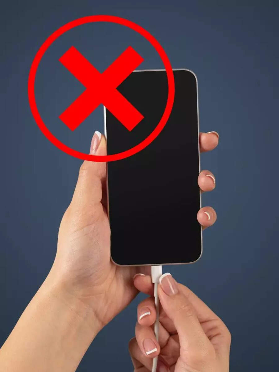 avoid these mistakes while charging your phone in summer | Times Now ...