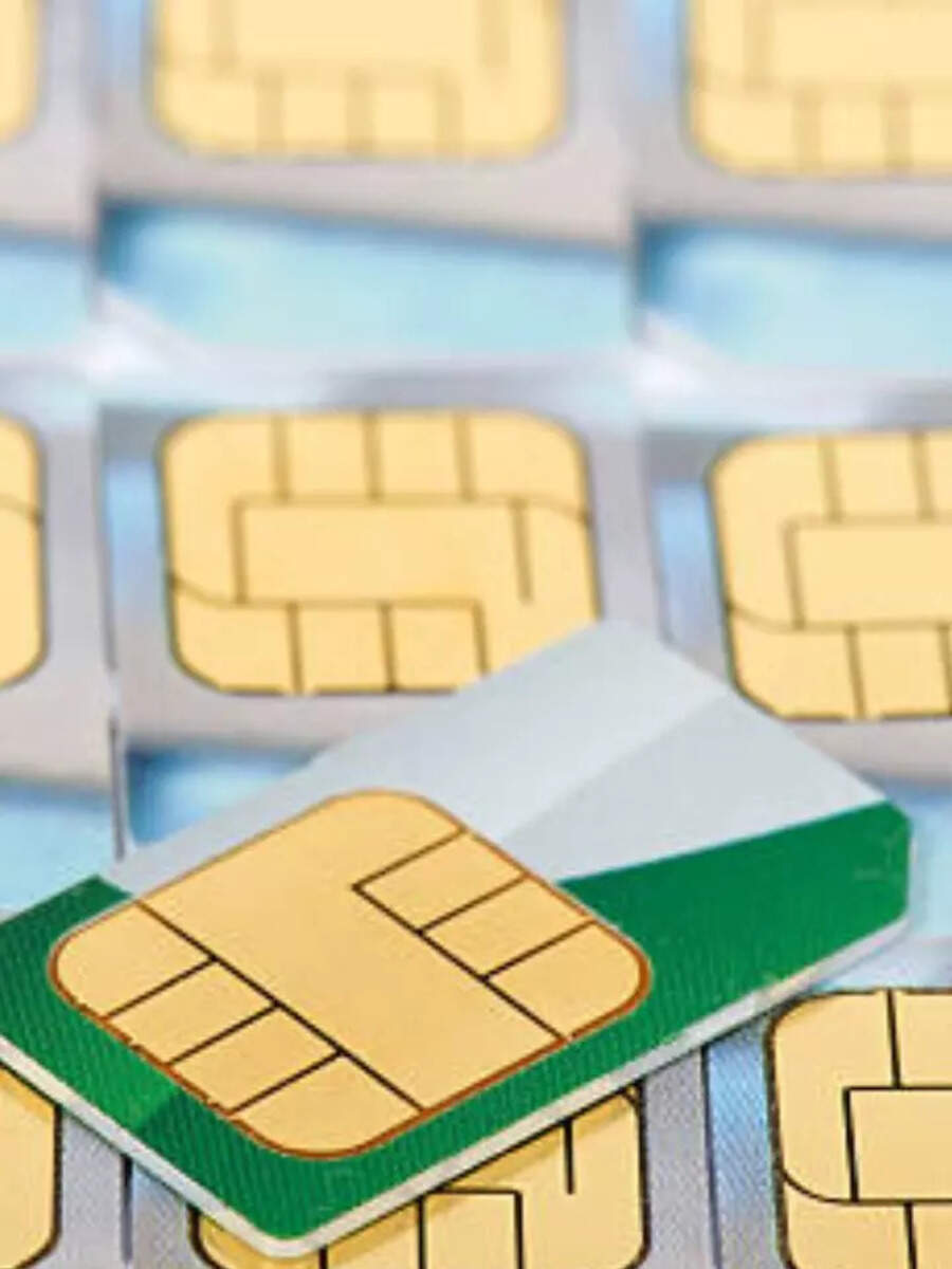 How does a SIM card work sim card kaise kaam karta hai | Times Now ...