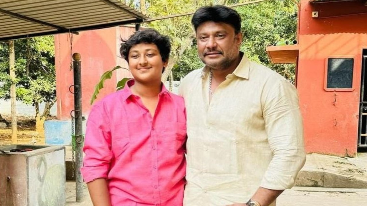 हत्या के मामले में पिता दर्शन की गिरफ्तारी के बाद टूट गया 15 साल का ...