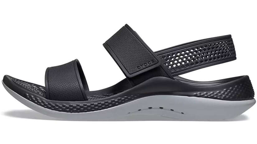 Best Floaters for Women to Keep Your Feet Dry in Monsoon