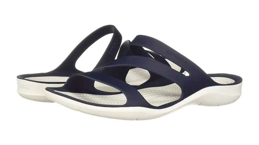 Best Floaters for Women to Keep Your Feet Dry in Monsoon