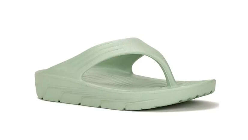 Best Floaters for Women to Keep Your Feet Dry in Monsoon