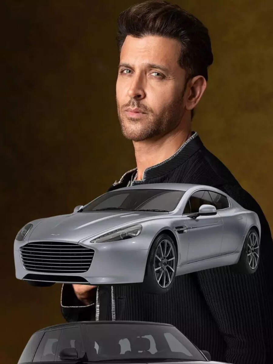 Hrithik Roshan Saba Azad Car Collection | Times Now Navbharat