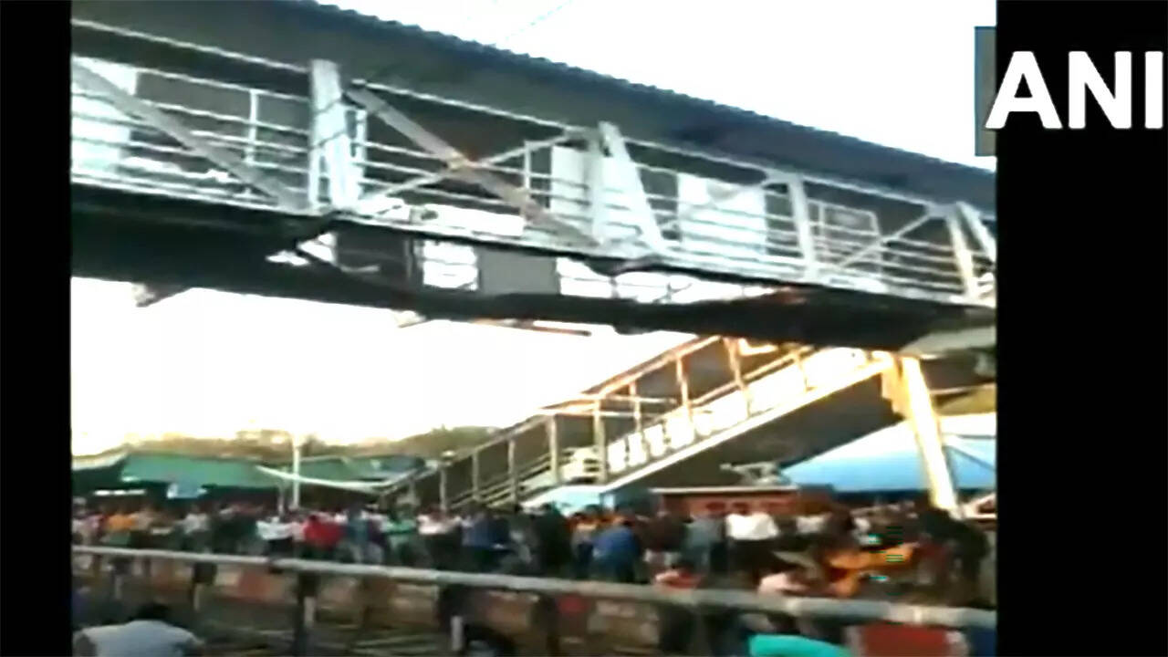 Maharashtra railway Bridge Collapse Slabs fall off of a foot over ...