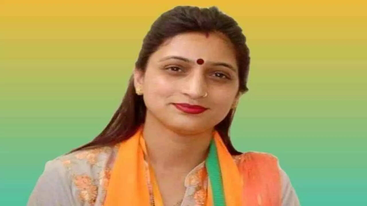 voice of only 1 female mla reena kashyap will echo in the himachal ...