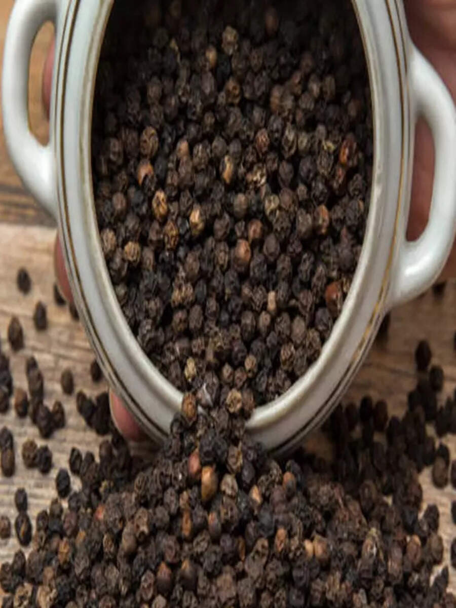 Kali Mirch Ke Upay Black Pepper Remedy And Benefits | Times Now Navbharat