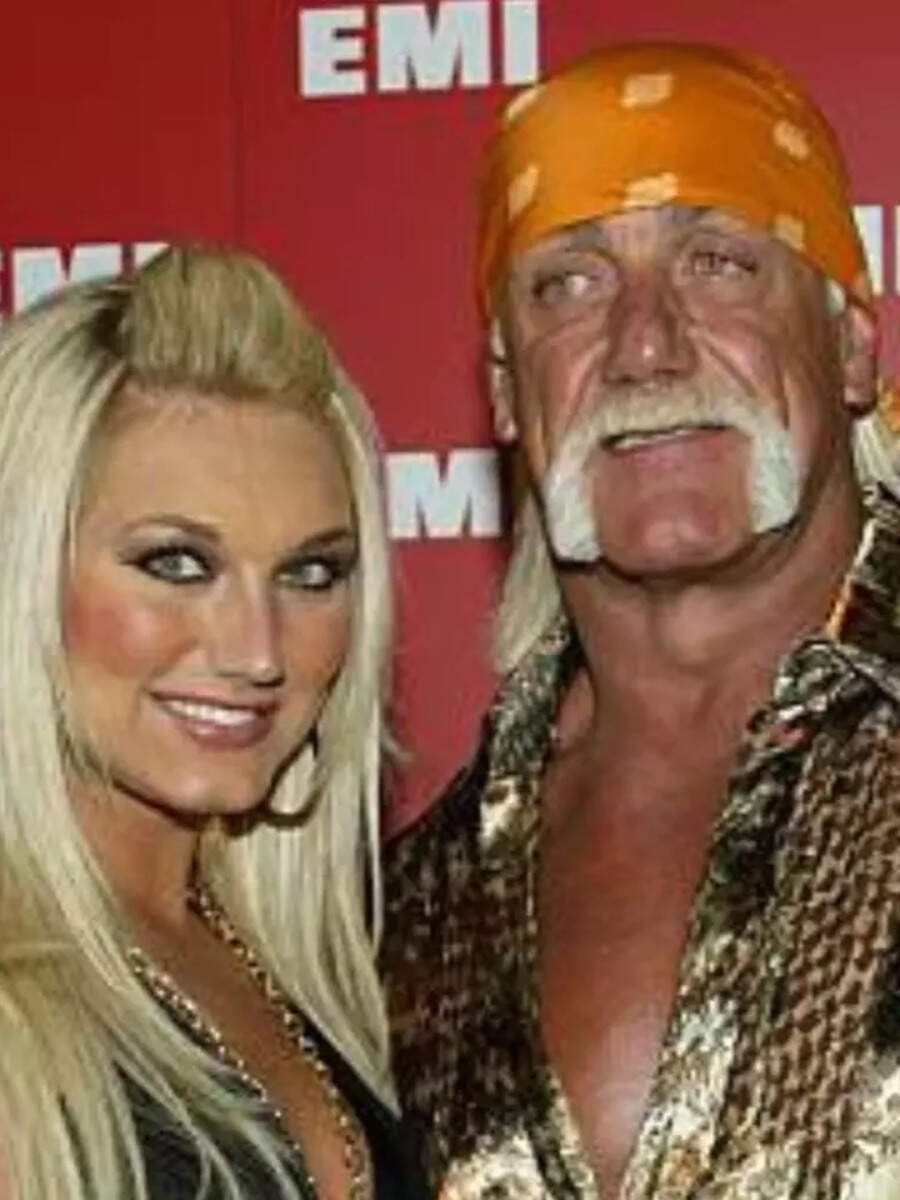 Brooke Hogan Hot Pics: know about Social Media queen Brooke Hogan ...