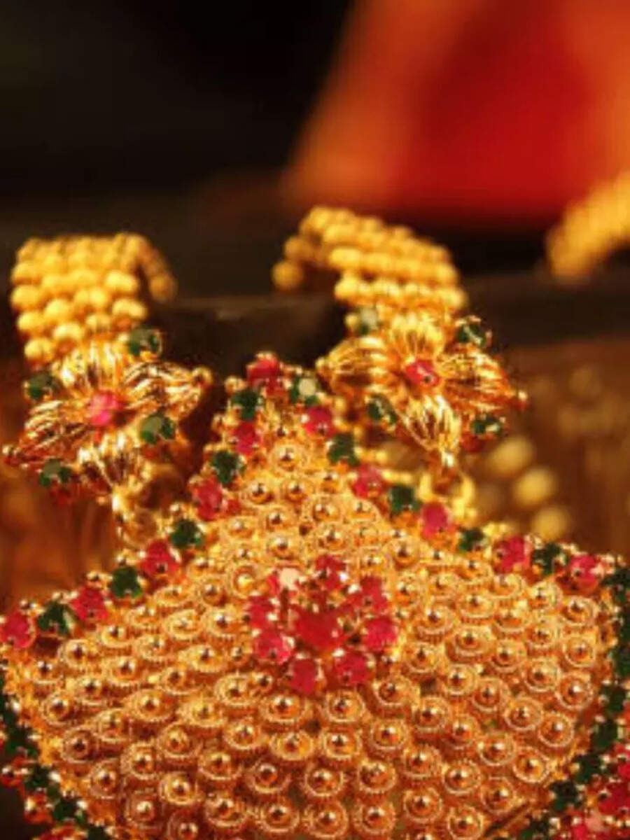 Indian Women have 25000 tons of Gold and its price is three times more ...