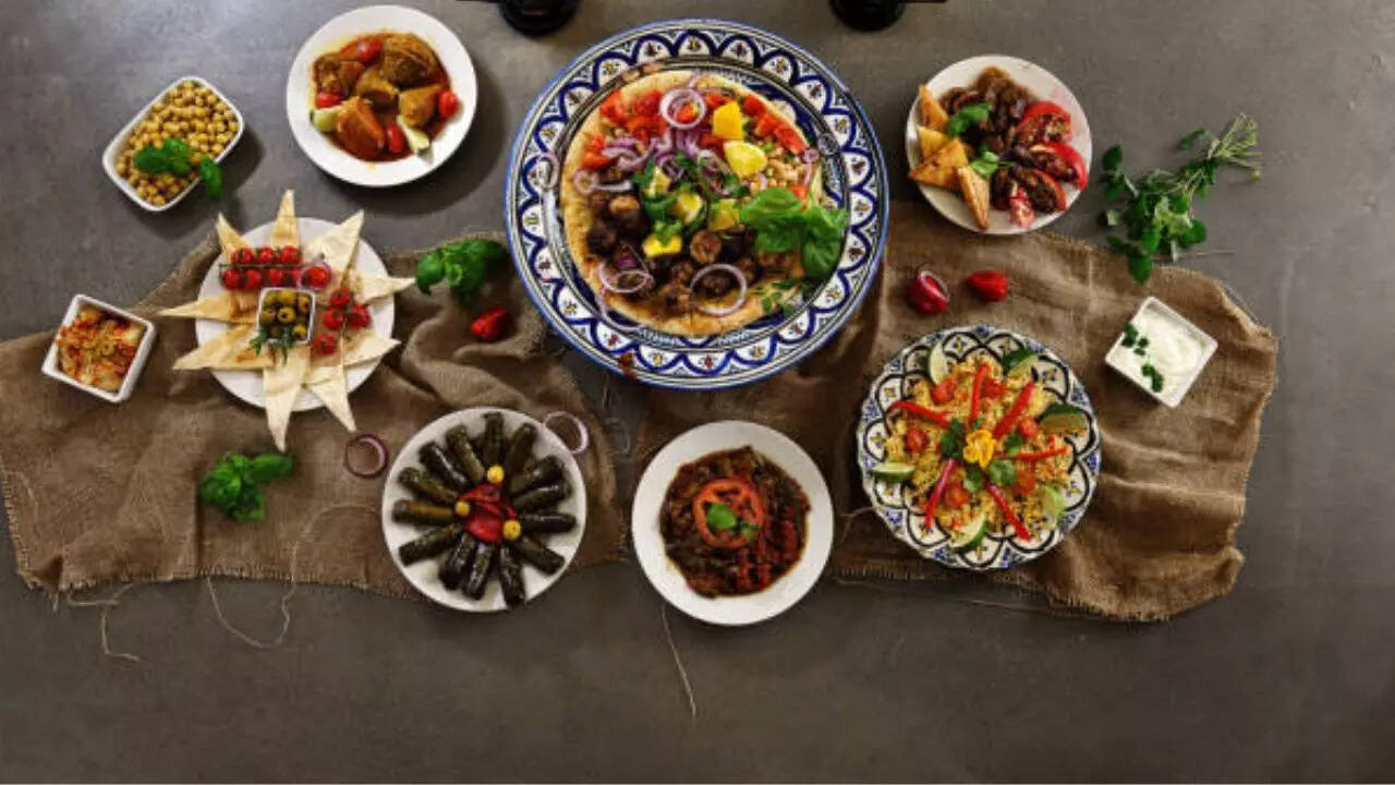 Shimla Street Foods: famous food of himachal pradesh's shimla, you must ...