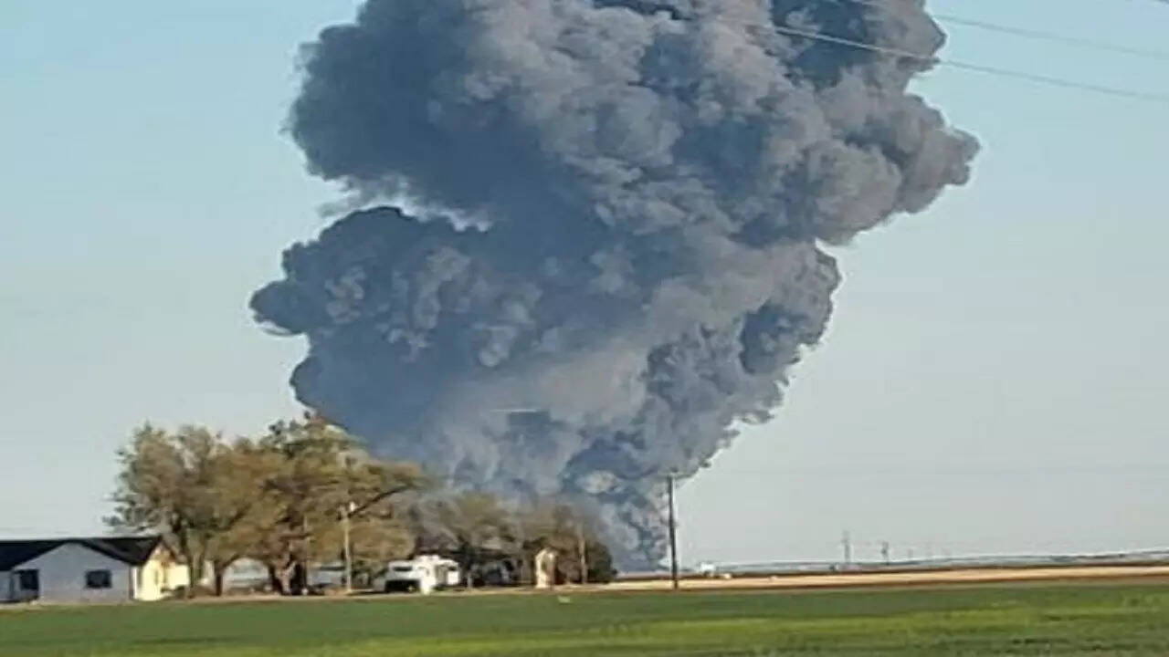 18000 cows die in explosion in Texas farm marking deadliest barn fire ...